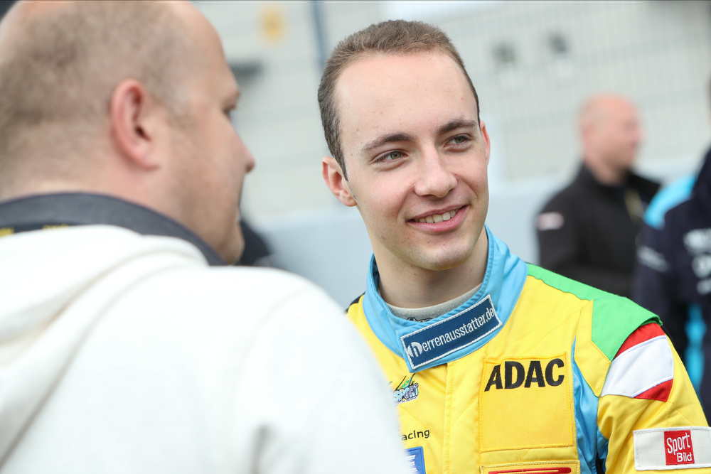 „Wir werden Most rocken“ « Simon Reicher – Official Website